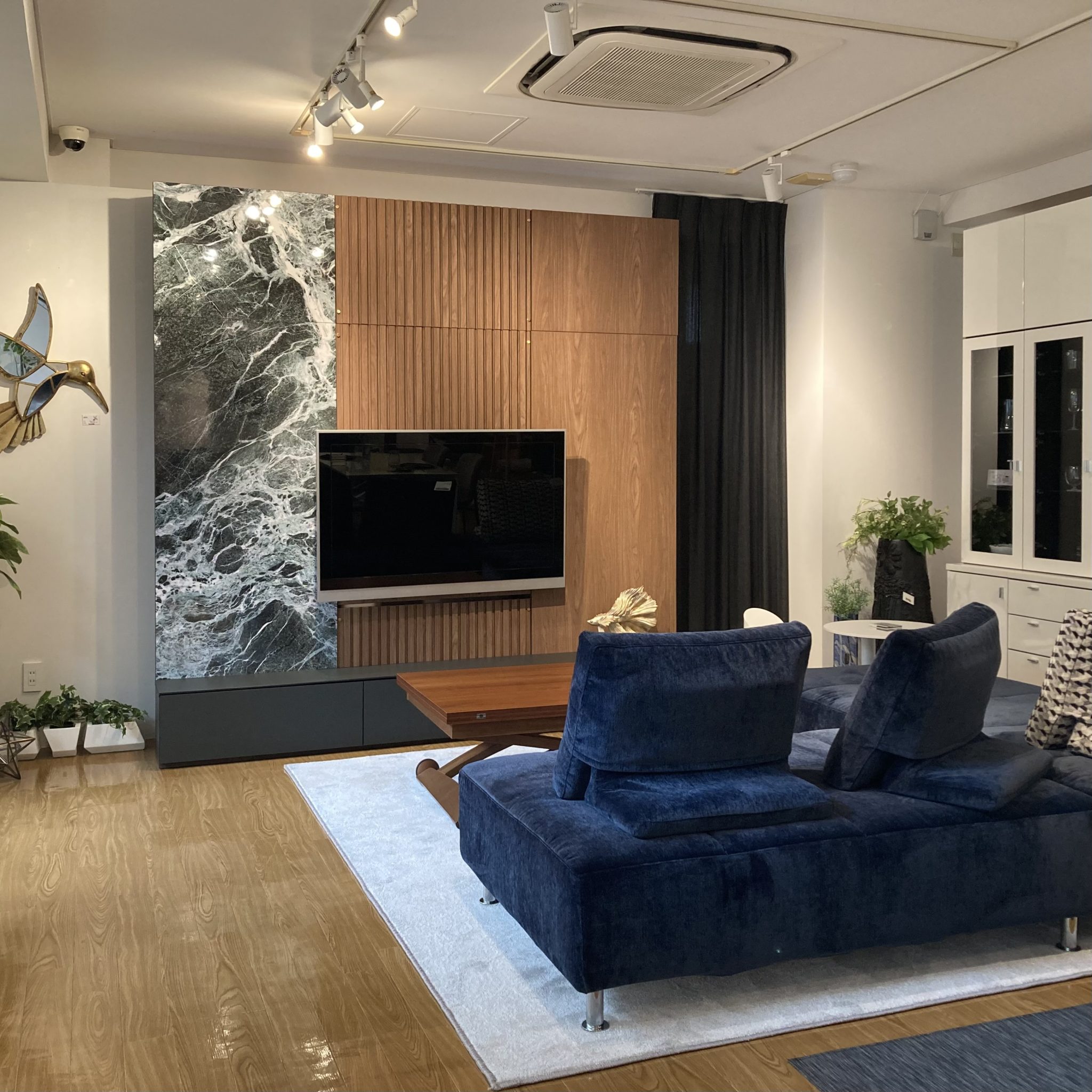 天文館店、CEBUTVボードが入荷しました | インハウス久永｜鹿児島の家具・インテリアショップ（天文館・イオンモール）